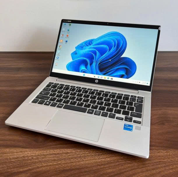 Laptop HP Elitebook 430 G8/ Intel Core i5-1135g7/ Ram 8GB/ SSD 256GB ...